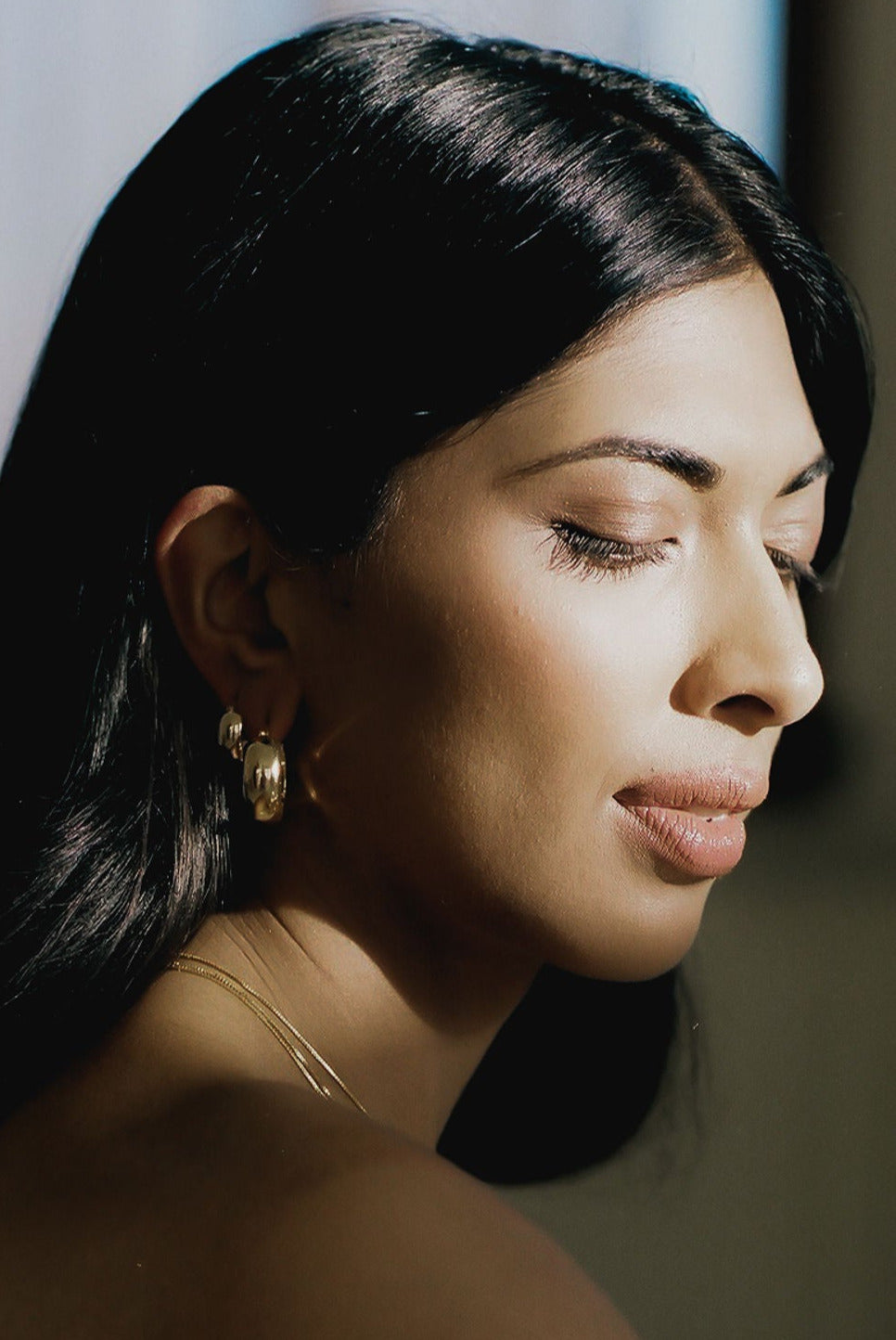 Toni 15mm Hoops Gold – Sarah Mulder Jewelry